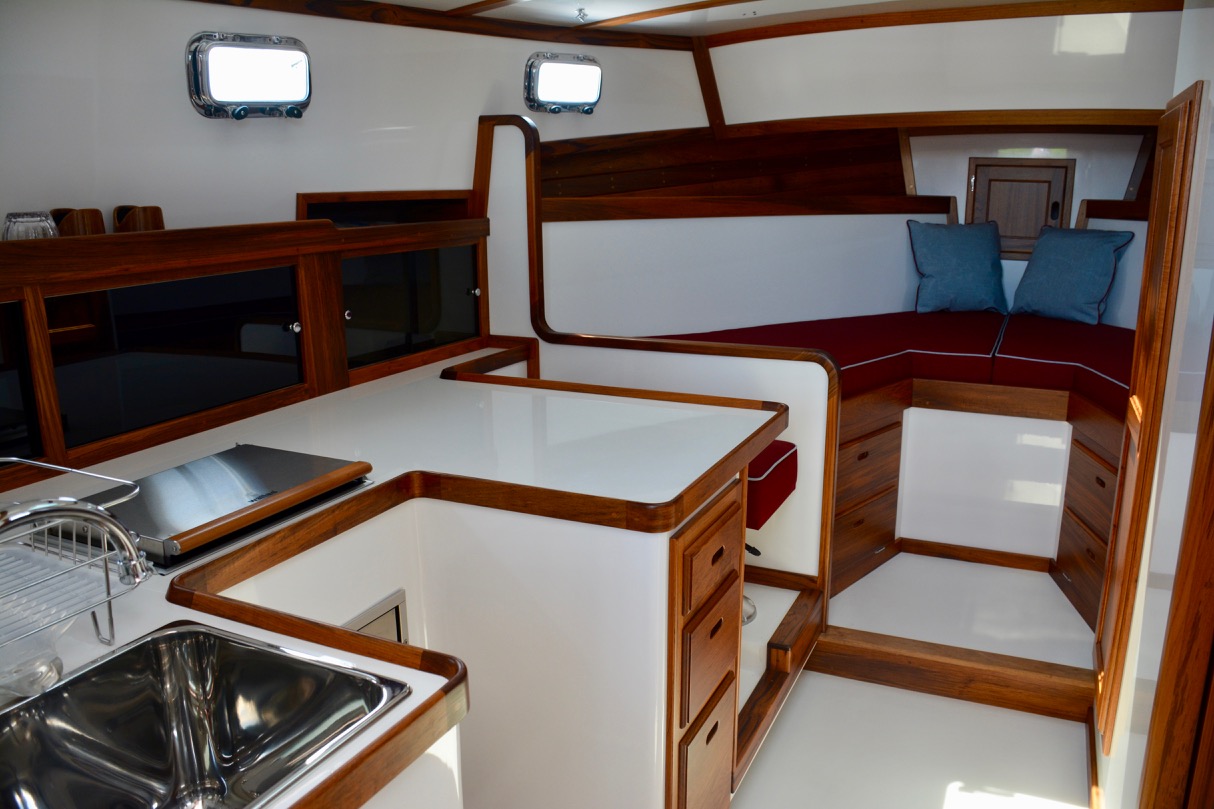 New Ellis 36 Express Cruiser – SOLD | Ellis Boat Brokerage