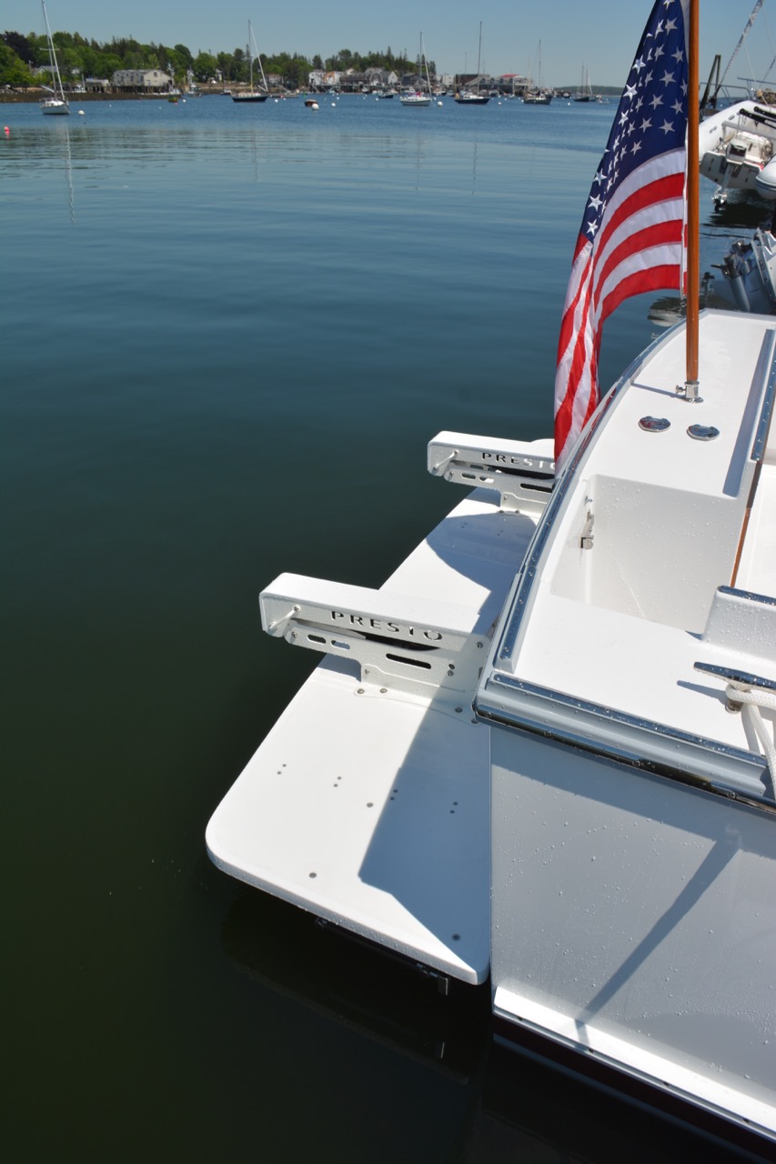New Ellis 36 Express Cruiser – SOLD | Ellis Boat Brokerage
