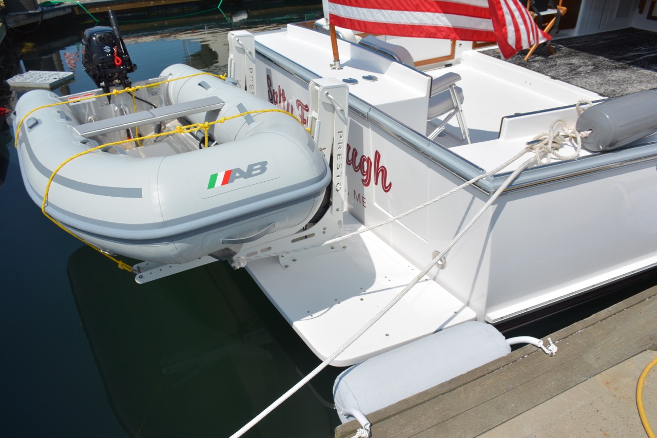 New Ellis 36 Express Cruiser – SOLD | Ellis Boat Brokerage